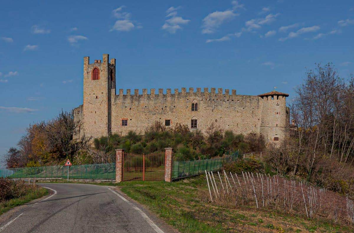 Castello di Magnano - Piacenza
